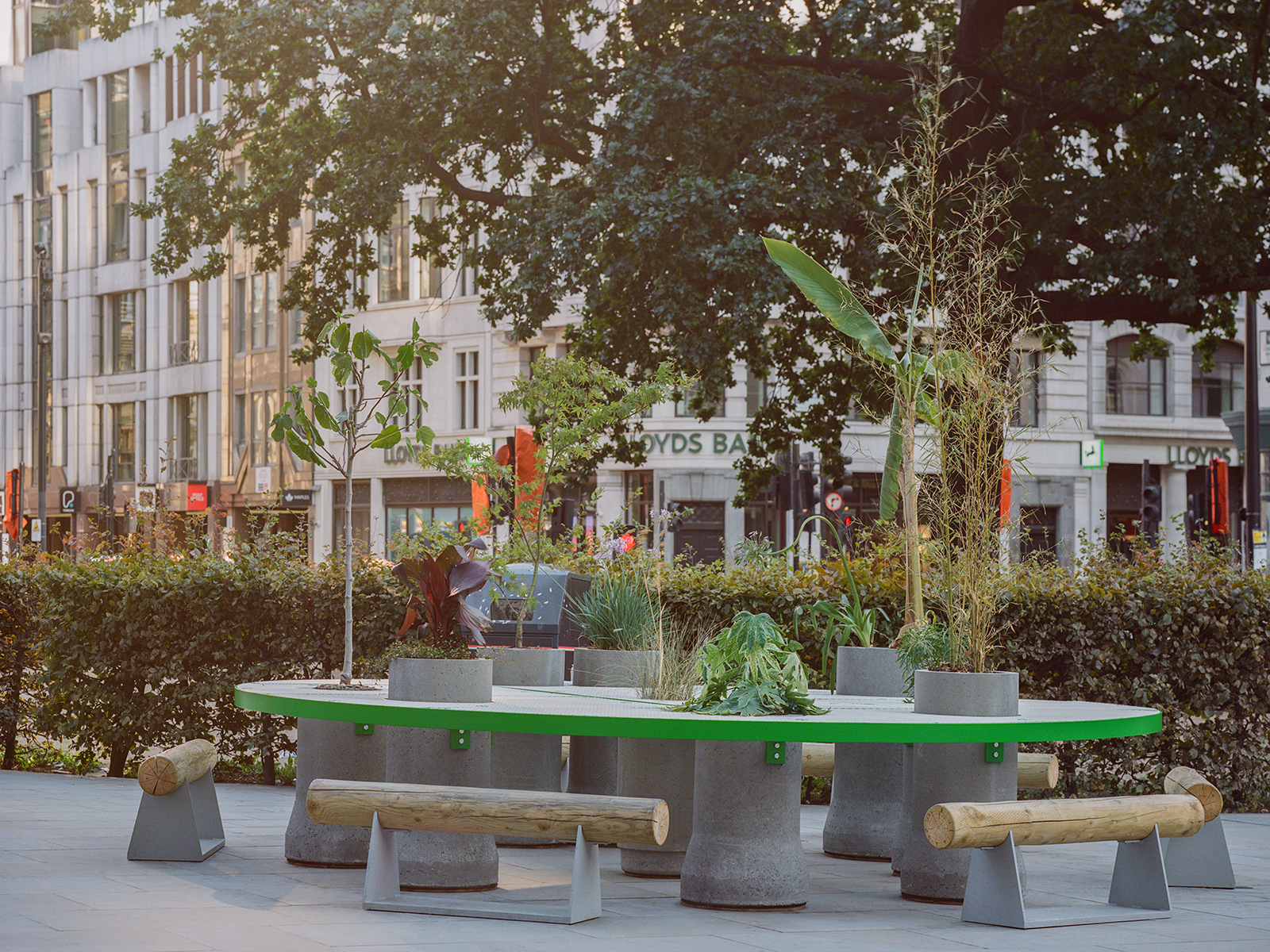 Roundtable - URBAN RADICALS